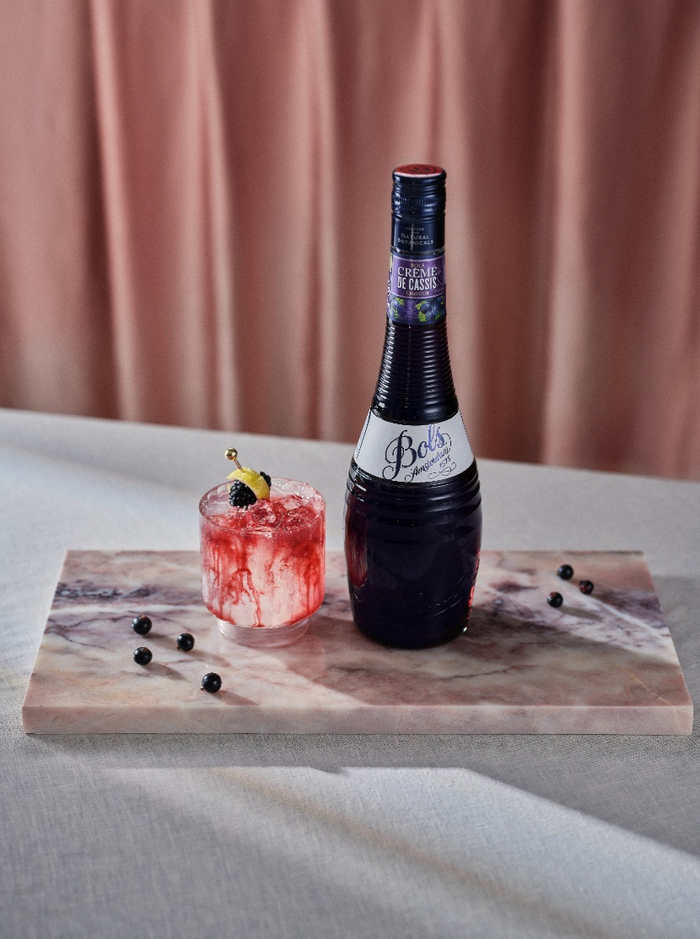 Bramble Cocktail Recipe & Ingredients | Bols Cocktails